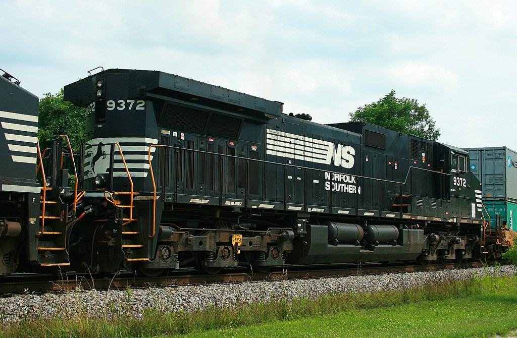 NS 9372